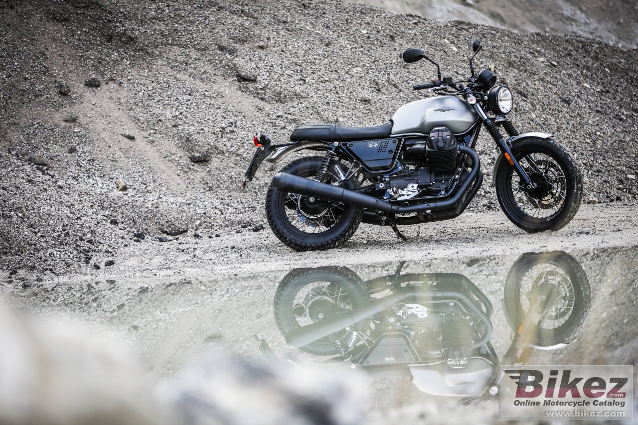 Moto Guzzi V7 Iii Rough Poster